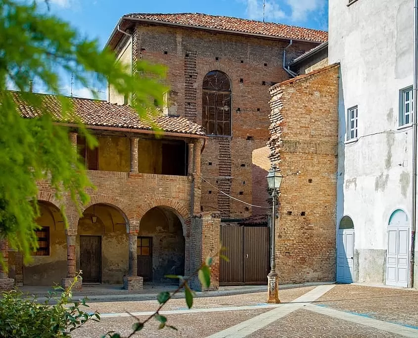 What to do in Tortona in Piedmont • Travel Tips Tortona